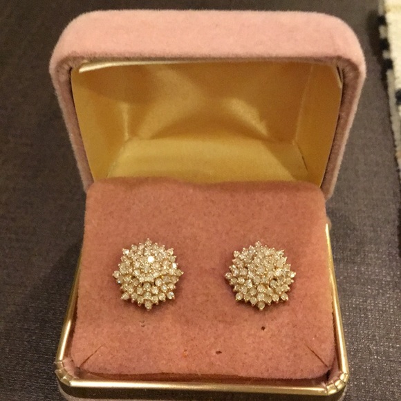 Jewelry | Hello Diamond And 18 Carat Gold Button Earrings | Poshmark